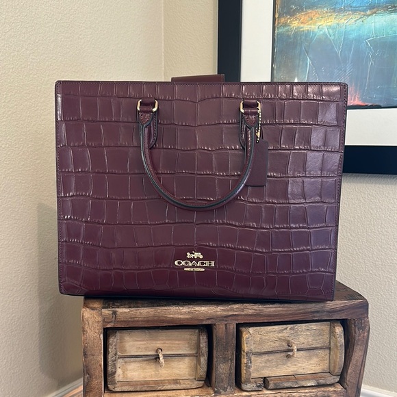 Coach | Bags | Coach Maggie Tote | Poshmark